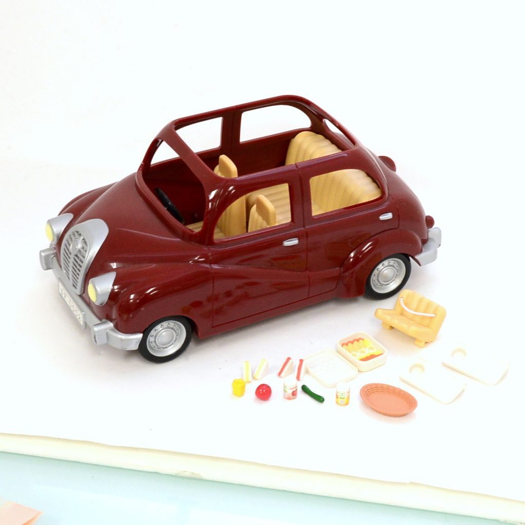 [Used] RED FAMILY CAR V-01 Epoch Sylvanian Families Calico Critters