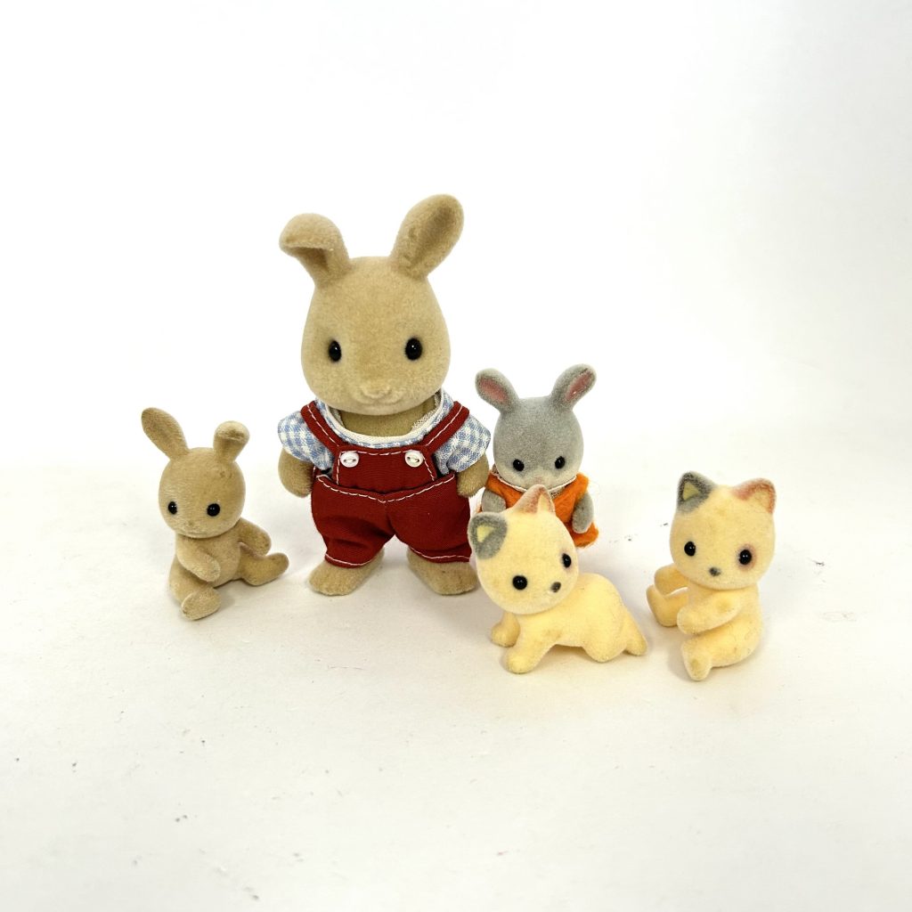 [Used] IVORY RABBIT COTTONTAIL RABBIT WHISKERS CAT Sylvanian Families ...