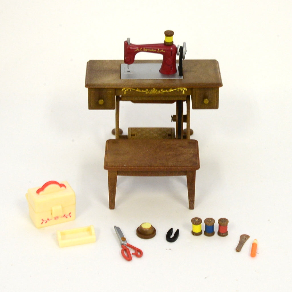 [Used] RED SEWING MACHINE KA-89 Epoch Japan 1998 Sylvanian Families ...